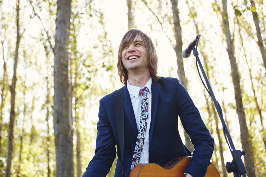 Singer & Entertainer Newcastle + Hunter Valley | Mark Wells
